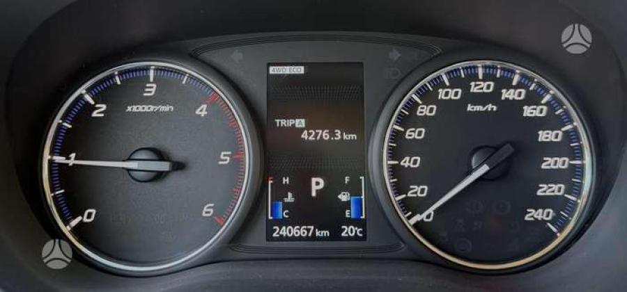 Balts Mitsubishi Outlander 2018 Šauļi, ar dzinēja tilpumu 2.27 L un nobraukumu 241 tūkst. km par 14750 €, foto 44 vietnē AUTOMOTO.COM.LV