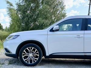 Balts Mitsubishi Outlander 2018 Šauļi, ar dzinēja tilpumu 2.27 L un nobraukumu 241 tūkst. km par 14750 €, foto 12 vietnē AUTOMOTO.COM.LV