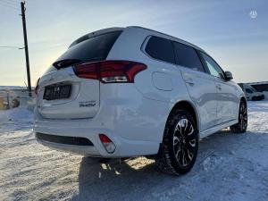 Balts Mitsubishi Outlander 2019 Kauņa, ar dzinēja tilpumu 2.00 L un nobraukumu 200 tūkst. km par 12999 €, foto 11 vietnē AUTOMOTO.COM.LV
