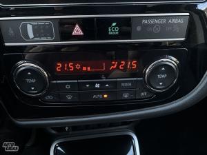 Белый Мицубиси Аутлендер 2019 в Авиженяй, объемом двигателя 2.40 л и пробегом 158 тыс. км за 16750 €, фото 18 на AUTOMOTO.COM.LV