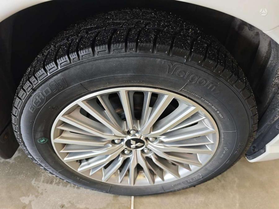 Balts Mitsubishi Outlander 2019 Viļņa, ar dzinēja tilpumu 2.36 L un nobraukumu 87 tūkst. km par 19600 €, foto 15 vietnē AUTOMOTO.COM.LV