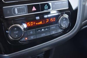 Balts Mitsubishi Outlander 2019 Viļņa, ar dzinēja tilpumu 2.36 L un nobraukumu 157 tūkst. km par 15900 €, foto 21 vietnē AUTOMOTO.COM.LV