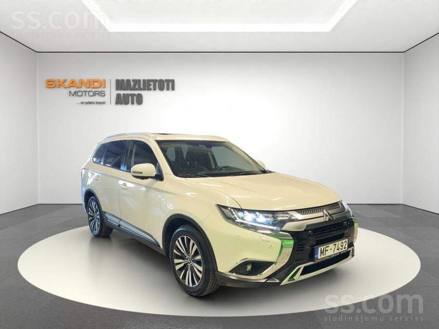 Balts Mitsubishi Outlander 2019 Rīga, ar dzinēja tilpumu 2.00 L un nobraukumu 81 tūkst. km par 19490 €, foto 9 vietnē AUTOMOTO.COM.LV