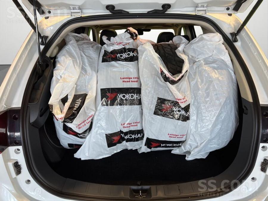 Balts Mitsubishi Outlander 2019 Rīga, ar dzinēja tilpumu 2.00 L un nobraukumu 81 tūkst. km par 19490 €, foto 20 vietnē AUTOMOTO.COM.LV