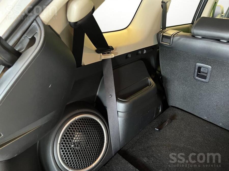 Balts Mitsubishi Outlander 2019 Rīga, ar dzinēja tilpumu 2.00 L un nobraukumu 81 tūkst. km par 19490 €, foto 24 vietnē AUTOMOTO.COM.LV