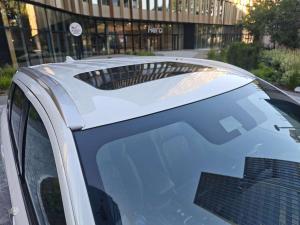 White Mitsubishi Outlander 2019 in Vilnius, with an engine capacity of 2.36 L and mileage of 87 thousand km for 18700 €, photo 12 on AUTOMOTO.COM.LV