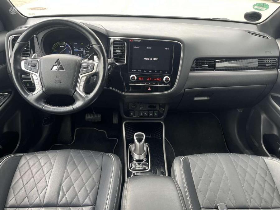 Balts Mitsubishi Outlander 2019 Marijampole, ar dzinēja tilpumu 2.36 L un nobraukumu 113 tūkst. km par 15500 €, foto 19 vietnē AUTOMOTO.COM.LV