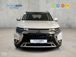 Белый Мицубиси Аутлендер 2019 в Вильнюс, объемом двигателя 2.00 л и пробегом 135 тыс. км за 14200 €, фото 9 на AUTOMOTO.COM.LV