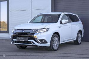 Белый Мицубиси Аутлендер 2019 в Каунас, объемом двигателя 2.36 л и пробегом 177 тыс. км за 15999 €, фото 7 на AUTOMOTO.COM.LV