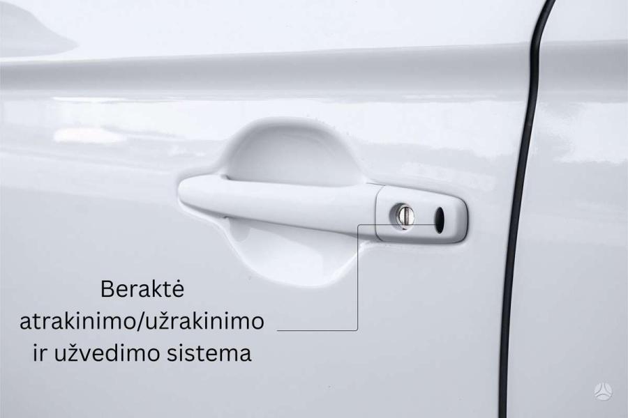 Белый Мицубиси Аутлендер 2019 в Каунас, объемом двигателя 2.36 л и пробегом 177 тыс. км за 15999 €, фото 20 на AUTOMOTO.COM.LV