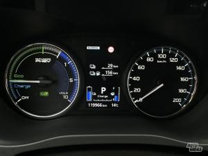 Balts Mitsubishi Outlander 2021 Avižieniai, ar dzinēja tilpumu 2.40 L un nobraukumu 120 tūkst. km par 20750 €, foto 8 vietnē AUTOMOTO.COM.LV