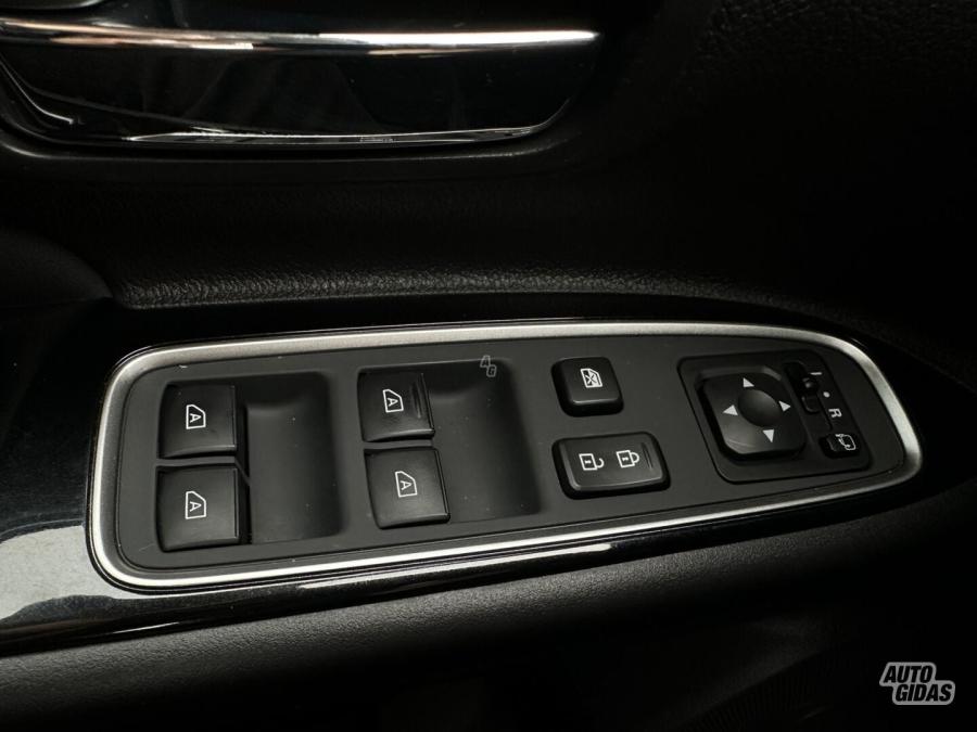Balts Mitsubishi Outlander 2021 Avižieniai, ar dzinēja tilpumu 2.40 L un nobraukumu 120 tūkst. km par 20750 €, foto 23 vietnē AUTOMOTO.COM.LV