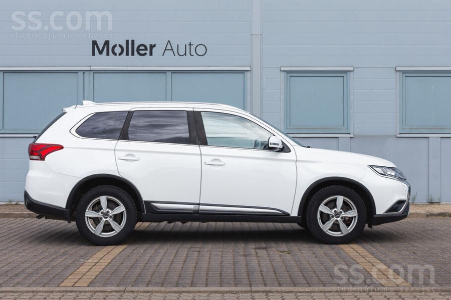 Balts Mitsubishi Outlander 2019 Ventspils, ar dzinēja tilpumu 2.00 L un nobraukumu 146 tūkst. km par 17400 €, foto 6 vietnē AUTOMOTO.COM.LV