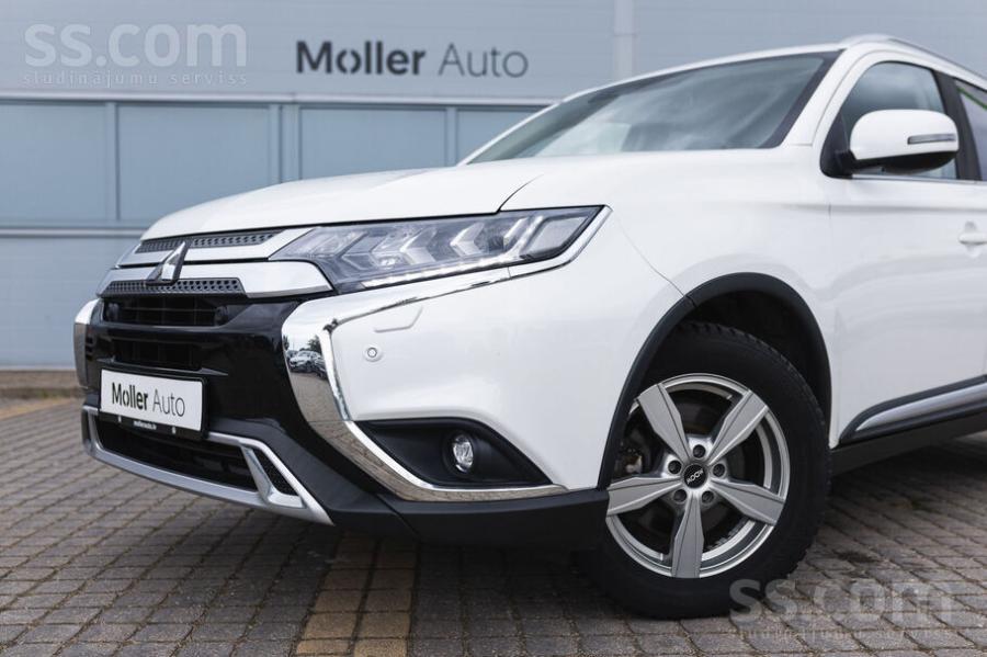 Balts Mitsubishi Outlander 2019 Ventspils, ar dzinēja tilpumu 2.00 L un nobraukumu 146 tūkst. km par 17400 €, foto 9 vietnē AUTOMOTO.COM.LV