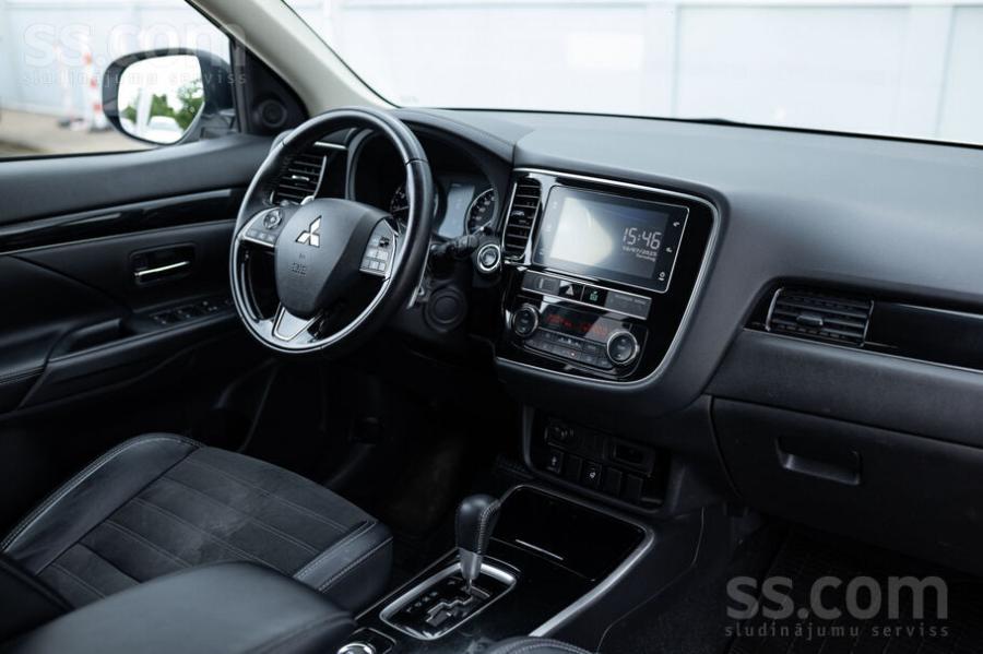 Balts Mitsubishi Outlander 2019 Ventspils, ar dzinēja tilpumu 2.00 L un nobraukumu 146 tūkst. km par 17400 €, foto 17 vietnē AUTOMOTO.COM.LV