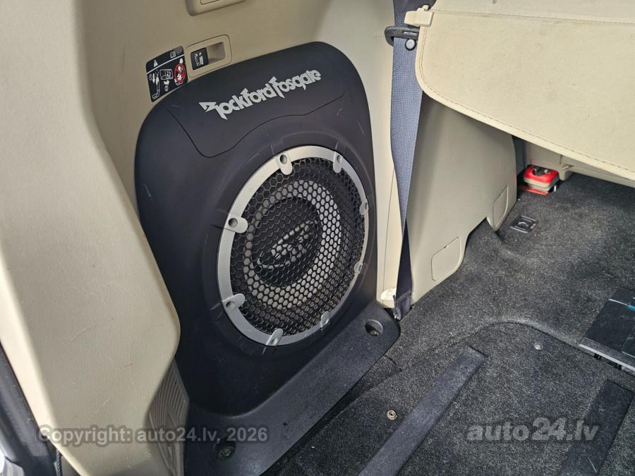 Balts Mitsubishi Outlander 2011 Paide, ar dzinēja tilpumu 2.40 L un nobraukumu 135 tūkst. km par 5990 €, foto 24 vietnē AUTOMOTO.COM.LV