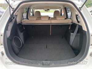 White Mitsubishi Outlander 2015 in Tallinn, with an engine capacity of 2.20 L and mileage of 112 thousand km for 11900 €, photo 11 on AUTOMOTO.COM.LV