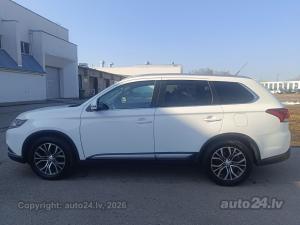 Balts Mitsubishi Outlander 2016 Tallina, ar dzinēja tilpumu 2.30 L un nobraukumu 0 tūkst. km par 11700 €, foto 8 vietnē AUTOMOTO.COM.LV