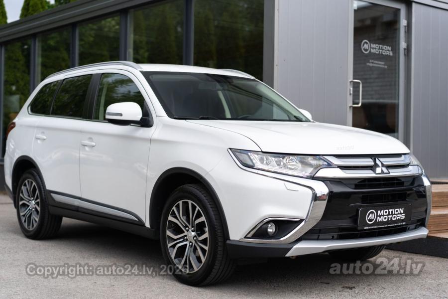White Mitsubishi Outlander 2016 in Tallinn, with an engine capacity of 2.00 L and mileage of 100 thousand km for 15900 €, photo 1 on AUTOMOTO.COM.LV