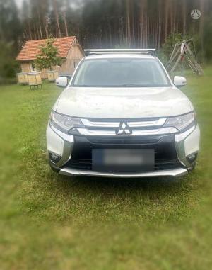 Balts Mitsubishi Outlander 2019 Viļņa, ar dzinēja tilpumu 2.36 L un nobraukumu 272 tūkst. km par 9250 €, foto 10 vietnē AUTOMOTO.COM.LV