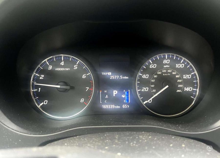 Balts Mitsubishi Outlander 2019 Viļņa, ar dzinēja tilpumu 2.36 L un nobraukumu 272 tūkst. km par 9250 €, foto 11 vietnē AUTOMOTO.COM.LV