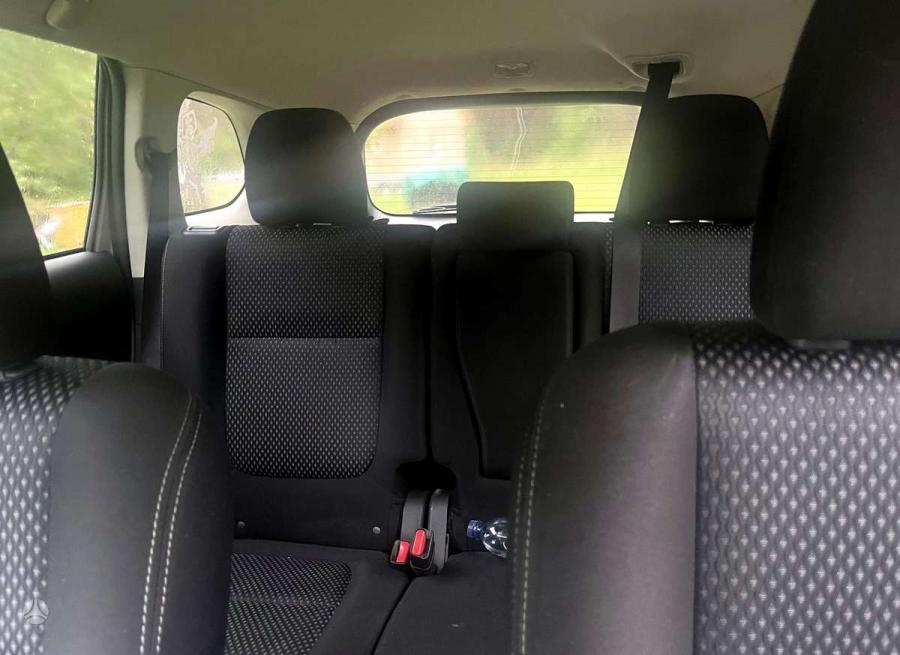 Balts Mitsubishi Outlander 2019 Viļņa, ar dzinēja tilpumu 2.36 L un nobraukumu 272 tūkst. km par 9250 €, foto 14 vietnē AUTOMOTO.COM.LV