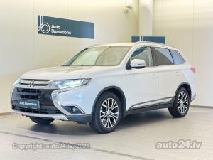 Белый Мицубиси Аутлендер 2019 в Таллин, объемом двигателя 2.00 л и пробегом 166 тыс. км за 14500 €, фото  на AUTOMOTO.COM.LV