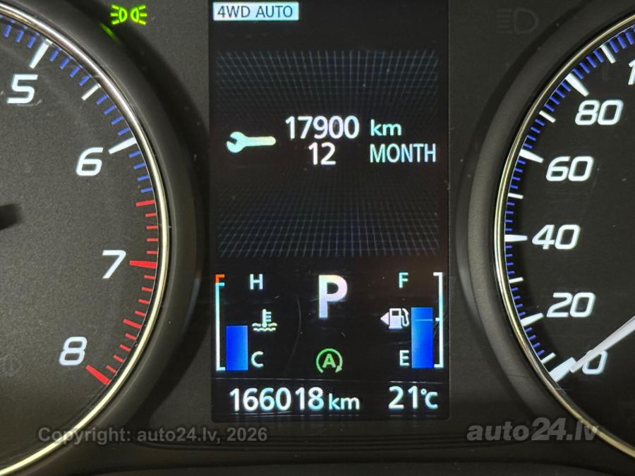 Balts Mitsubishi Outlander 2019 Tallina, ar dzinēja tilpumu 2.00 L un nobraukumu 166 tūkst. km par 14500 €, foto 19 vietnē AUTOMOTO.COM.LV