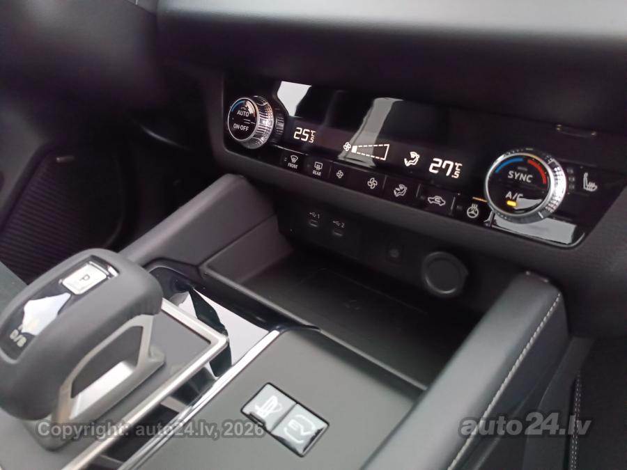 Balts Mitsubishi Outlander 2025 Tallina, ar dzinēja tilpumu 2.40 L un nobraukumu 17 tūkst. km par 47990 €, foto 20 vietnē AUTOMOTO.COM.LV