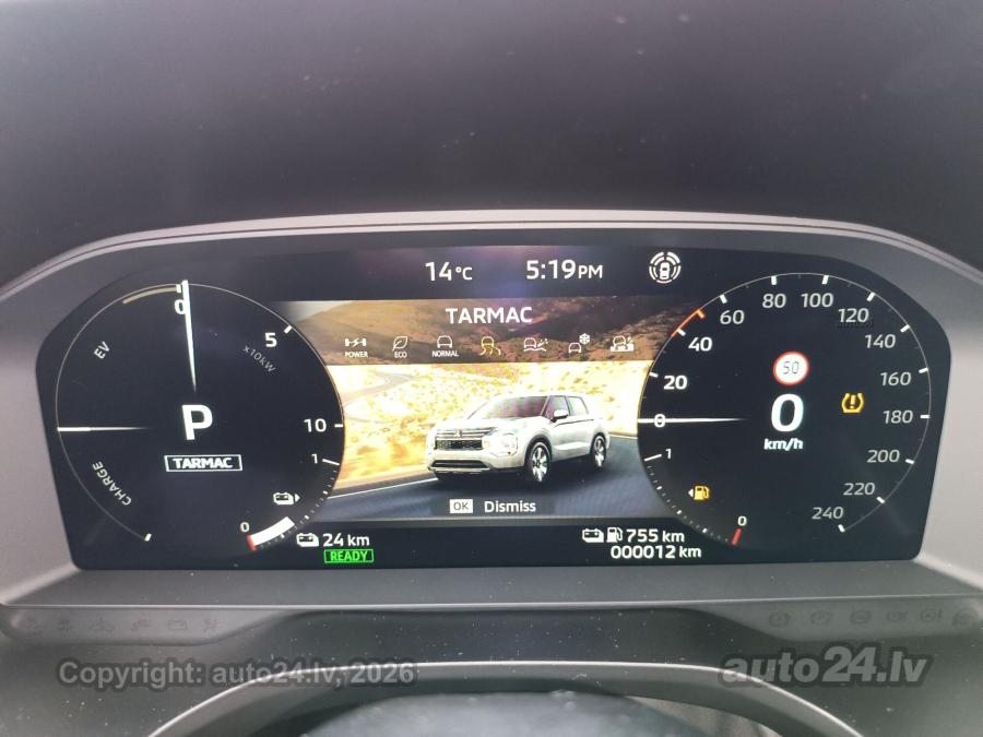 Balts Mitsubishi Outlander 2025 Tallina, ar dzinēja tilpumu 2.40 L un nobraukumu 17 tūkst. km par 47990 €, foto 28 vietnē AUTOMOTO.COM.LV