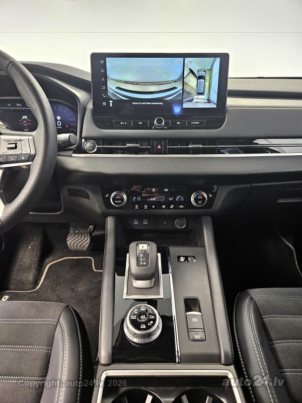 Balts Mitsubishi Outlander 2026 Tallina, ar dzinēja tilpumu 2.40 L un nobraukumu 5 tūkst. km par 54400 €, foto 7 vietnē AUTOMOTO.COM.LV