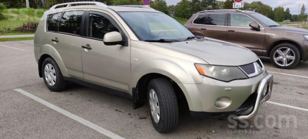Dzeltens Mitsubishi Outlander 2008 Jēkabpils, ar dzinēja tilpumu 2.00 L un nobraukumu 339 tūkst. km par 1850 €, foto 6 vietnē AUTOMOTO.COM.LV