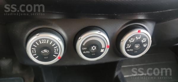 Dzeltens Mitsubishi Outlander 2008 Jēkabpils, ar dzinēja tilpumu 2.00 L un nobraukumu 339 tūkst. km par 1850 €, foto 12 vietnē AUTOMOTO.COM.LV