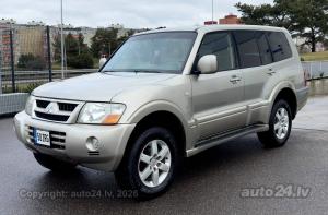 Beige Mitsubishi Pajero 2006 in Tallinn, with an engine capacity of 3.20 L and mileage of 281 thousand km for 3999 €, photo  on AUTOMOTO.COM.LV