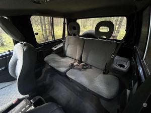 Melns Mitsubishi Pajero 1995 Viļņa, ar dzinēja tilpumu 2.48 L un nobraukumu 222 tūkst. km par 2600 €, foto 9 vietnē AUTOMOTO.COM.LV
