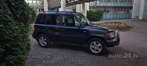 Melns Mitsubishi Pajero 2001 Sindi, ar dzinēja tilpumu 2.00 L un nobraukumu 147 tūkst. km par 3800 €, foto 8 vietnē AUTOMOTO.COM.LV