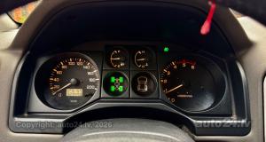 Melns Mitsubishi Pajero 2005 Tallina, ar dzinēja tilpumu 3.20 L un nobraukumu 300 tūkst. km par 4999 €, foto 15 vietnē AUTOMOTO.COM.LV