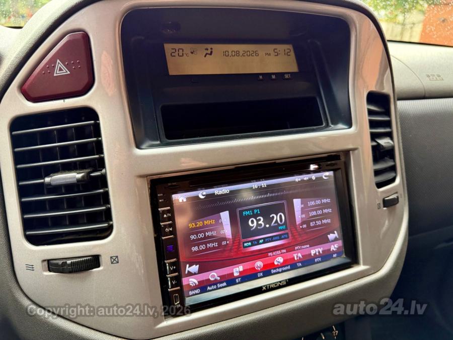 Melns Mitsubishi Pajero 2005 Tallina, ar dzinēja tilpumu 3.20 L un nobraukumu 300 tūkst. km par 4999 €, foto 17 vietnē AUTOMOTO.COM.LV