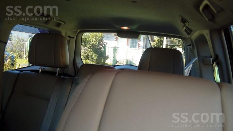 Melns Mitsubishi Pajero 2007 Rīga, ar dzinēja tilpumu 3.20 L un nobraukumu 300 tūkst. km par 7000 €, foto 5 vietnē AUTOMOTO.COM.LV