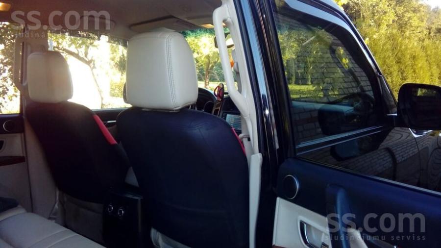 Melns Mitsubishi Pajero 2007 Rīga, ar dzinēja tilpumu 3.20 L un nobraukumu 300 tūkst. km par 7000 €, foto 8 vietnē AUTOMOTO.COM.LV