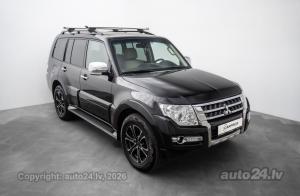 Melns Mitsubishi Pajero 2016 Tallina, ar dzinēja tilpumu 3.20 L un nobraukumu 224 tūkst. km par 16999 €, foto 4 vietnē AUTOMOTO.COM.LV
