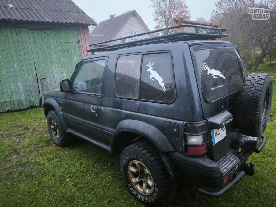Zils Mitsubishi Pajero 1995 Gargždai, ar dzinēja tilpumu 2.50 L un nobraukumu 225 tūkst. km par 2800 €, foto 6 vietnē AUTOMOTO.COM.LV