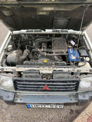 Zils Mitsubishi Pajero 1996 Panevēža, ar dzinēja tilpumu 2.48 L un nobraukumu 176 tūkst. km par 1750 €, foto 6 vietnē AUTOMOTO.COM.LV