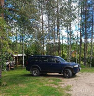 Blue Mitsubishi Pajero 2000 in Daugavpils, with an engine capacity of 2.50 L and mileage of 440 thousand km for 1500 €, photo  on AUTOMOTO.COM.LV