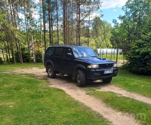 Zils Mitsubishi Pajero 2000 Daugavpils, ar dzinēja tilpumu 2.50 L un nobraukumu 440 tūkst. km par 1500 €, foto 3 vietnē AUTOMOTO.COM.LV