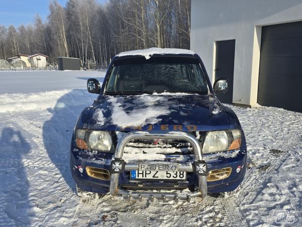Zils Mitsubishi Pajero 2001 Šauļi, ar dzinēja tilpumu 3.20 L un nobraukumu 305 tūkst. km par 1550 €, foto 2 vietnē AUTOMOTO.COM.LV