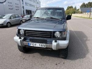 Zils Mitsubishi Pajero 2001 Viļņa, ar dzinēja tilpumu 2.48 L un nobraukumu 180 tūkst. km par 3200 €, foto 3 vietnē AUTOMOTO.COM.LV