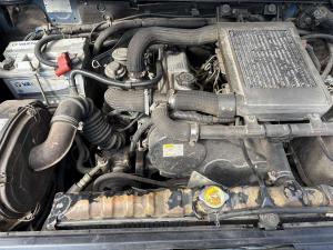 Zils Mitsubishi Pajero 2001 Viļņa, ar dzinēja tilpumu 2.48 L un nobraukumu 180 tūkst. km par 3200 €, foto 12 vietnē AUTOMOTO.COM.LV