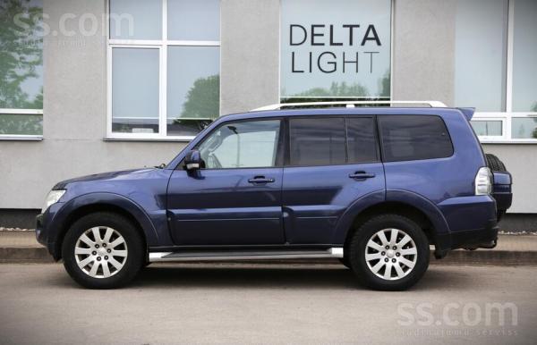Blue Mitsubishi Pajero 2007 in Riga, with an engine capacity of 3.20 L and mileage of 0 thousand km for 6995 €, photo 2 on AUTOMOTO.COM.LV