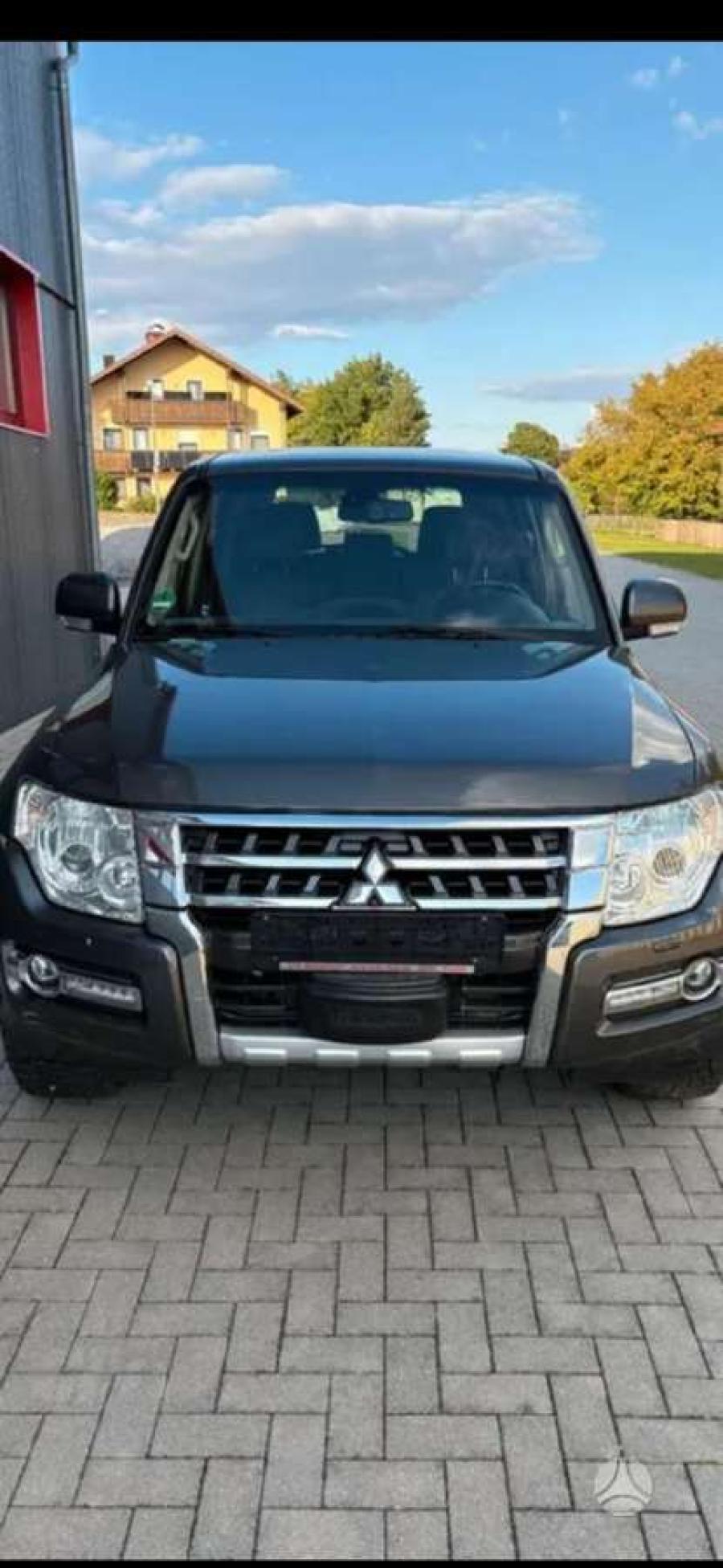 Zils Mitsubishi Pajero 2014 Šauļi, ar dzinēja tilpumu 3.20 L un nobraukumu 252 tūkst. km par 7350 €, foto 1 vietnē AUTOMOTO.COM.LV